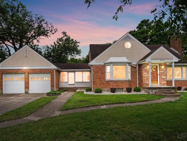 295 Campbell Dr, Hamilton, OH 45011