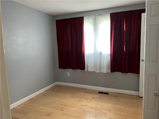 295 Carmell Dr, Pittsburgh, PA 15241 | MLS #1741