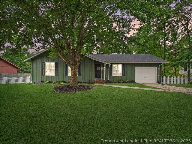 295 Appaloosa Dr, Spring Lake, NC 28390