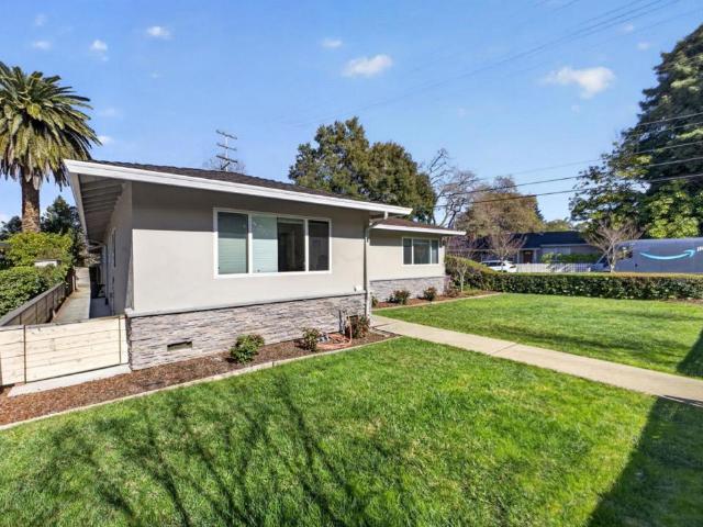 295 Bay Road