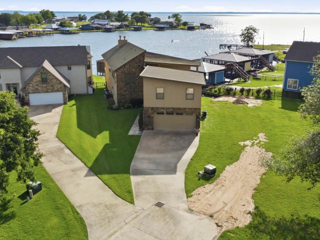 295 Bayview Lane