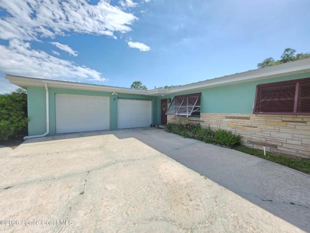 295 Bry Lynn Dr, Melbourne, FL 32904 | MLS #1076 | Compass