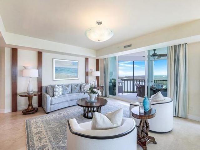 295 Grande Way #1406, Naples, FL 34110
