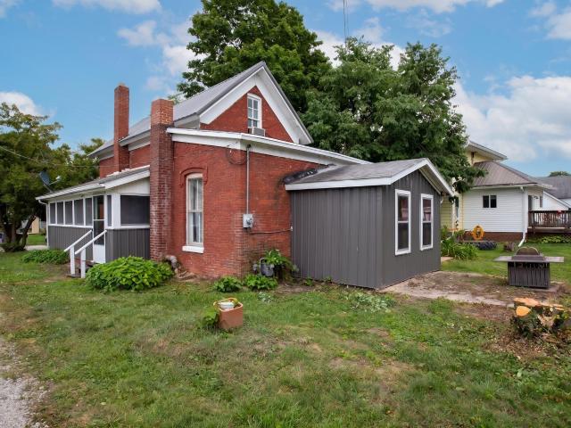 295 E Walnut Street