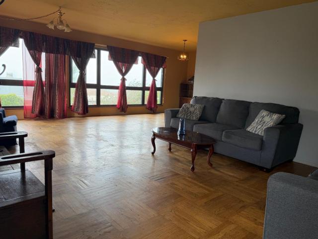 295 Edgewood Drive
