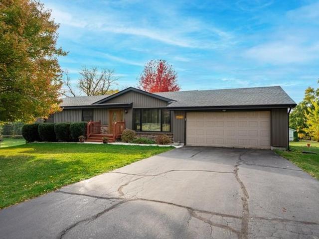 295 Forestcliff Ct, Lake Summerset, IL 61019