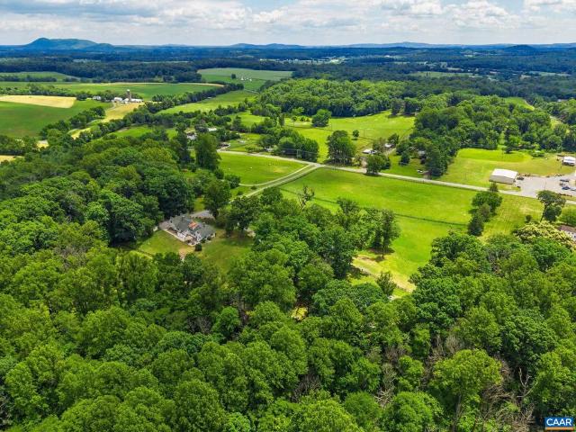 295 Fairground Rd