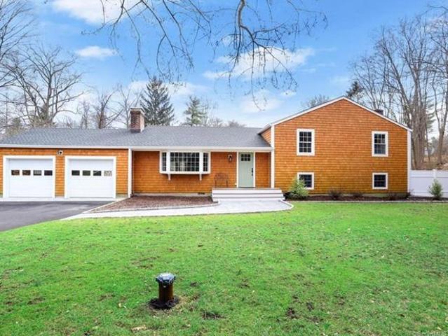295 Fillow St, Norwalk, CT 06850