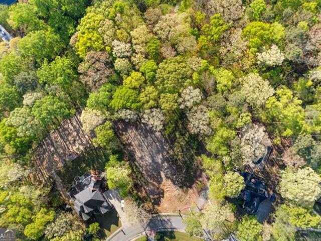 295 Helens Manor Dr, Lawrenceville, GA 30045