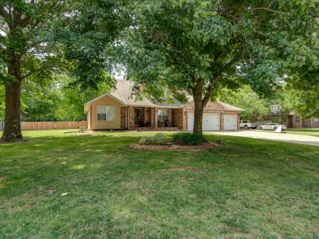 295 Oak Tree Lane