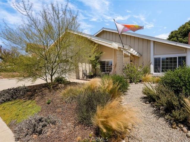 295 Odebolt Dr, Thousand Oaks, CA 91360