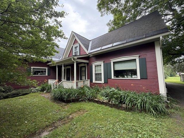 295 Main St, Derby, VT 05829