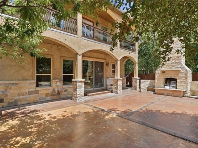 295 N West End Ave, New Braunfels, TX 78130