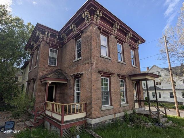 295 N Main St, Gloversville, NY 12078