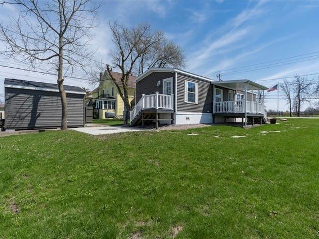 295 Swart Ave, Clayton, NY 13624