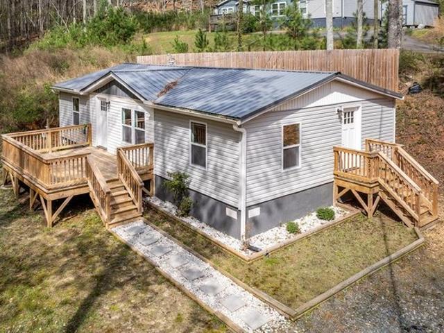 295 Rose Wood Ln, Ellijay, GA 30540