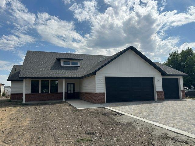 295 W Center St, Willard, UT 84340