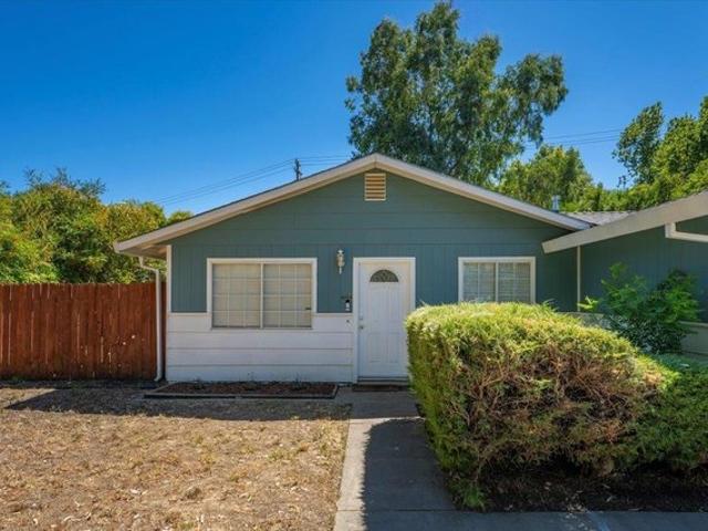 295 Walton Dr, Red Bluff, CA 96080