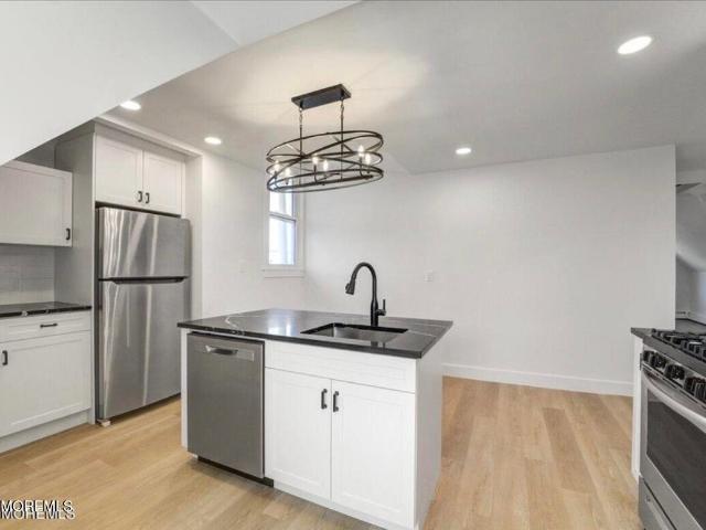 295 Westwood Avenue Unit 4