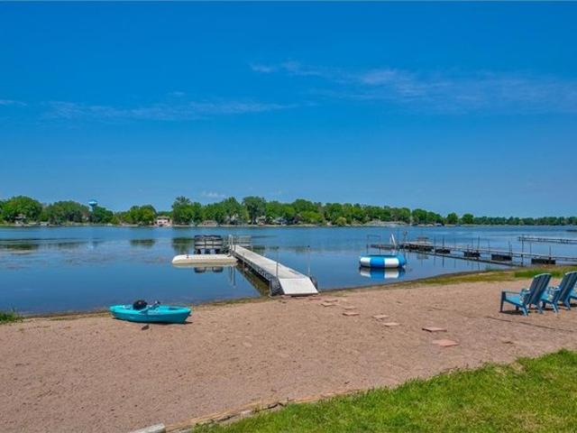 29645 Neal Ave, Lindstrom, MN 55045