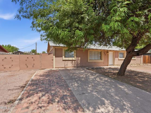 2964 N 53RD Drive