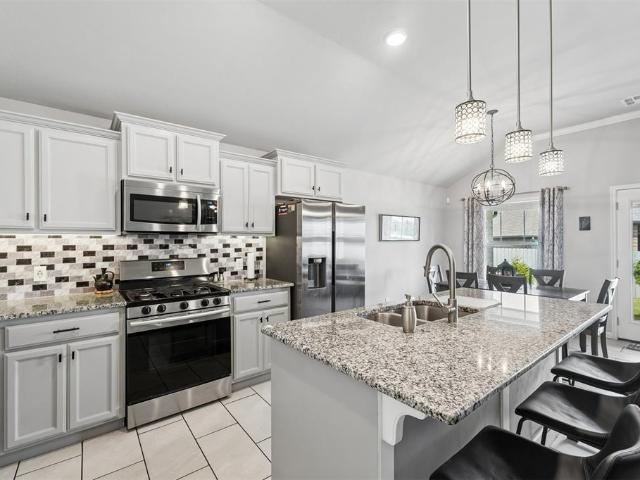 2965 NW 184th Terrace