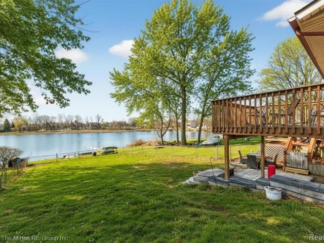 2965 Barkman Drive