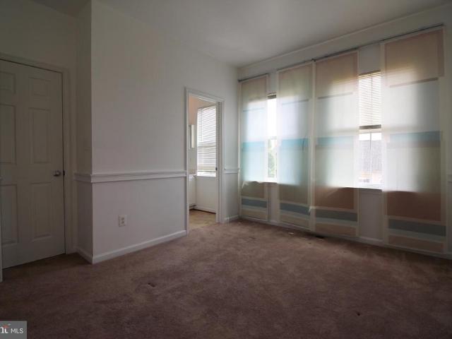 2965 Chinkapin Oak Lane