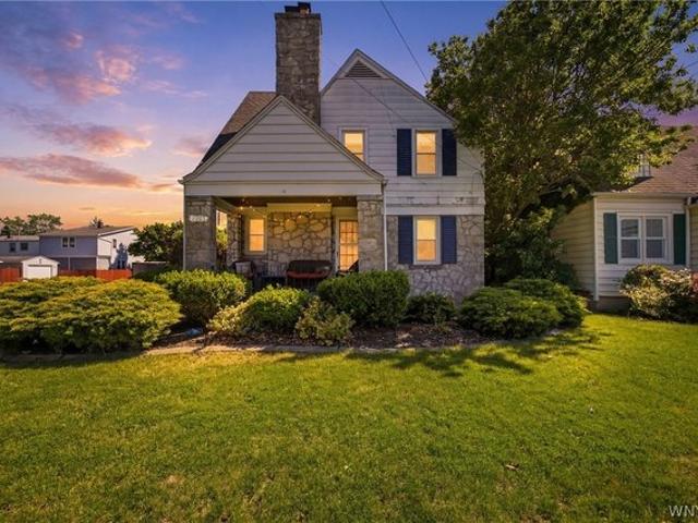 2965 Cleveland Ave, Niagara Falls, NY 14305