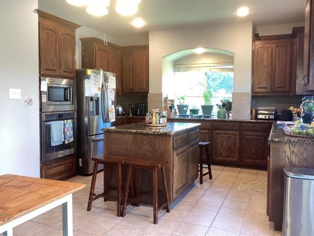2965 Lakemont Drive