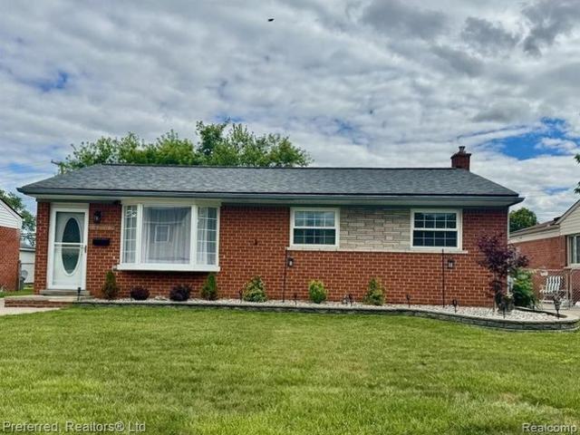 29661 Brown Ct, Garden City, MI 48135