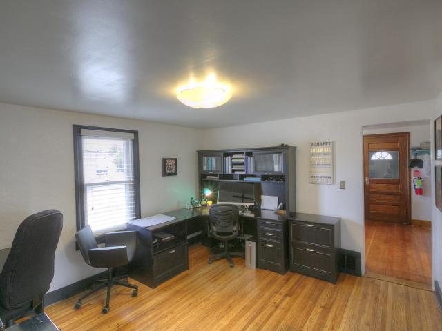 2966 N Service Drive