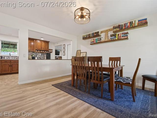 2966 James Road