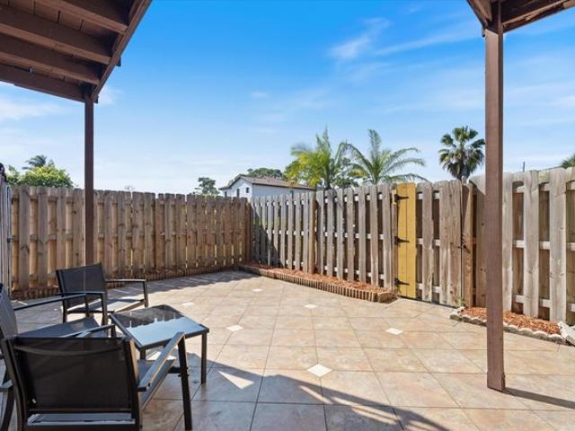 2966 Kirk Rd, Lake Worth, FL 33461