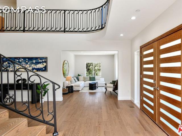 29677 Mulholland Hwy, Agoura Hills, CA
