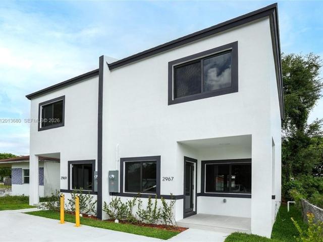 2967 NW 59th St, Miami, FL 33142