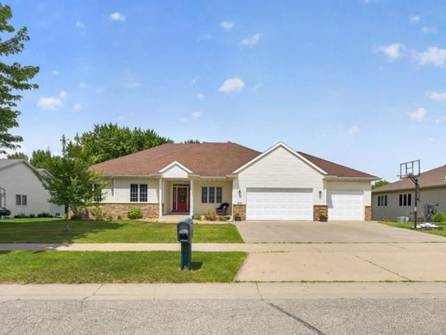 2967 Darcy Dr NE, Rochester, MN 55906