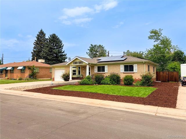 2967 W Tanforan Drive