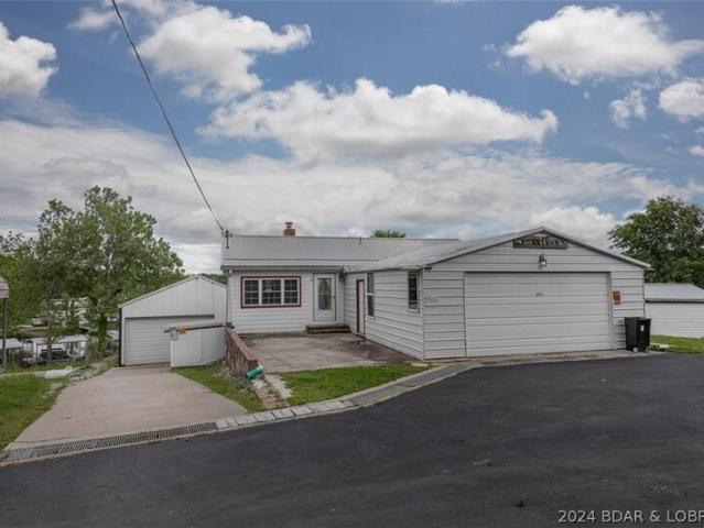 29686 Lake Road 57, Warsaw, MO 65355