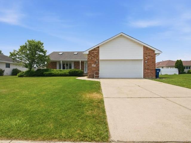 2968 Autumn Ln, Dyer, IN 46311
