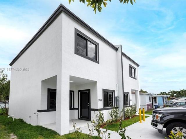 2969 NW 59th St, Miami, FL 33142