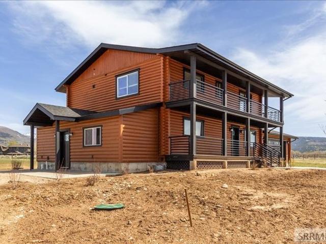 2969 Shark Fin Ln, Driggs, ID 83422