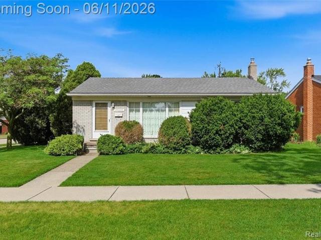 29609 Mark Ave, Madison Heights, MI 48071
