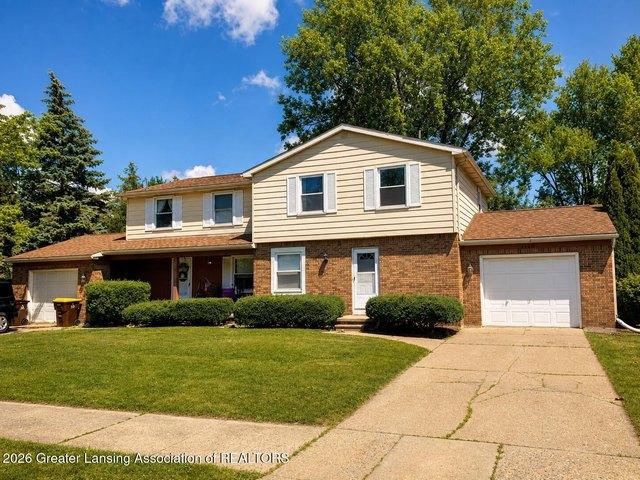 2960 Briarwick Ct Unit 2960/2, East Lansing, MI 48823