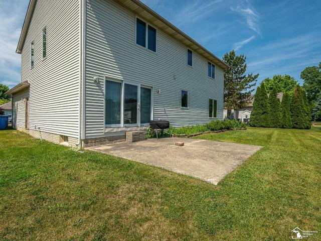 2960 E Country Lane
