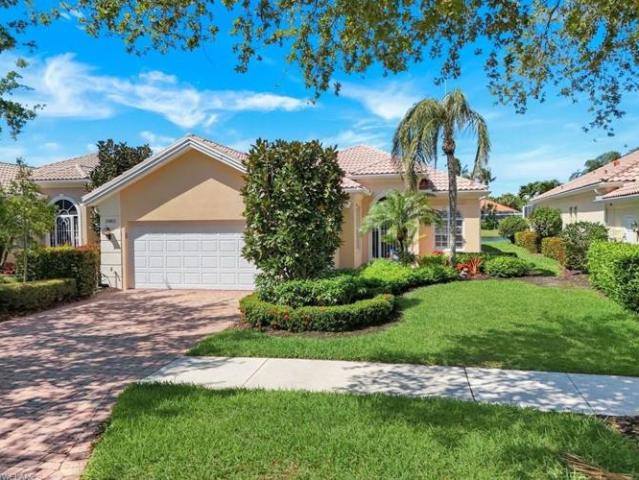 2960 Gilford Way, Naples, FL 34119