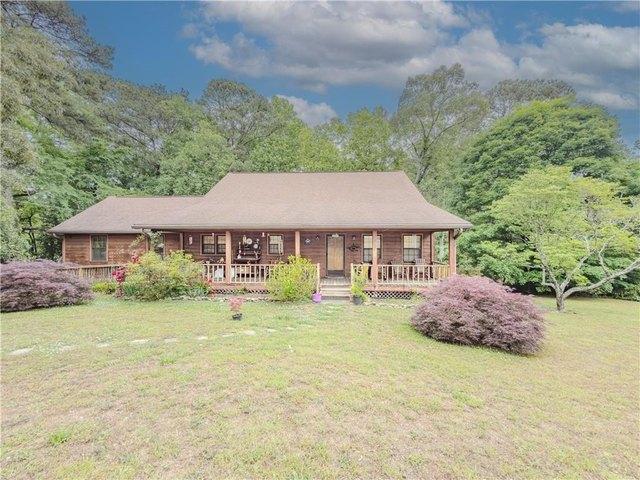 2960 Greenvalley Rd, Snellville, GA 30078