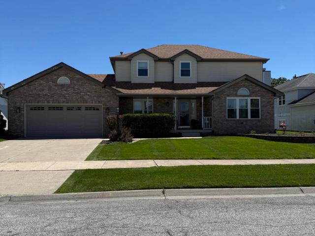 2961 Hillcrest Drive