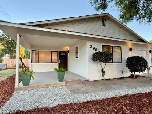 2961 Palomino Street