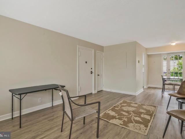 2961 S Columbus St, Unit B2, Arlington, VA 22206 | MLS #VAAR2071 | Compass